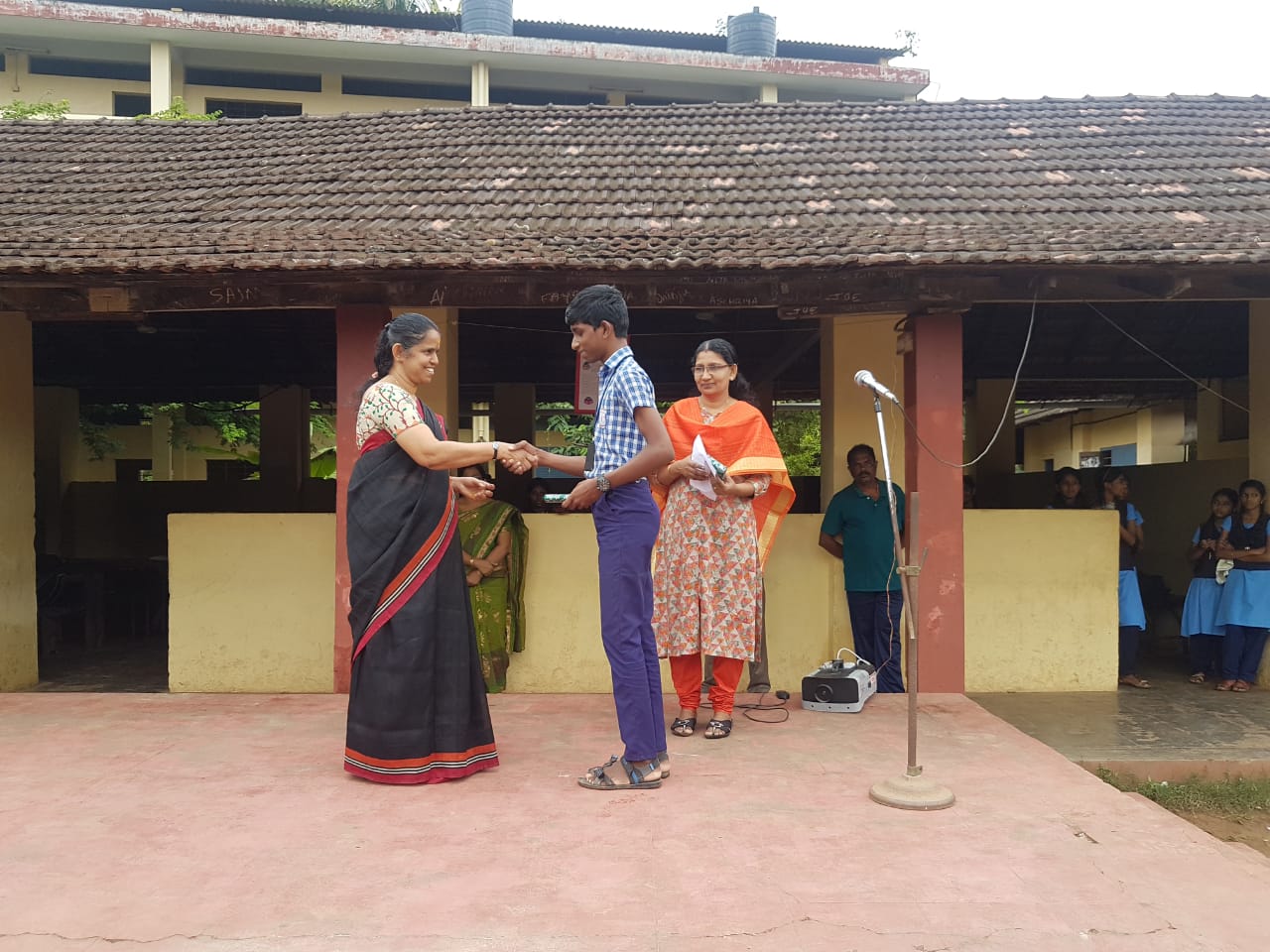 Front Page – Panangad VHSS