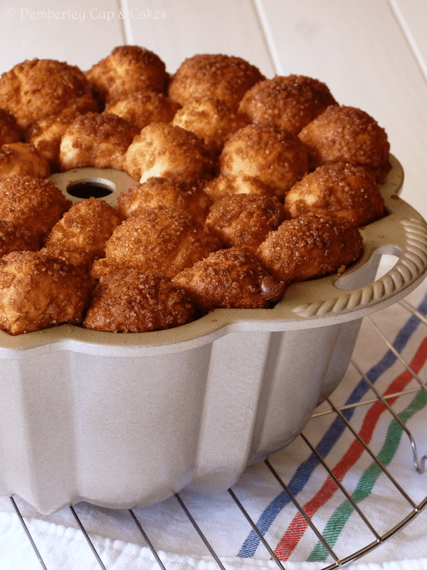 Chocolate-Studded Monkey Bread {Pan de Mono con Pepitas de Chocolate ...