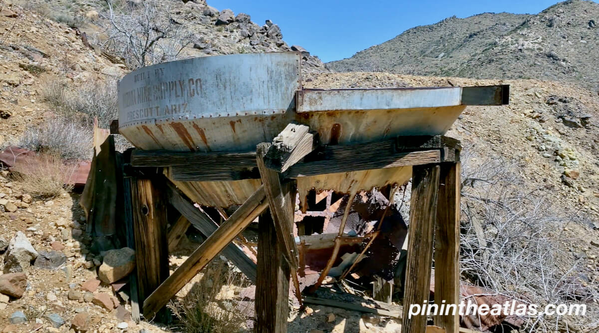 Cerbat - They Found The Richest Gold Ore In Arizona - Pin In The Atlas