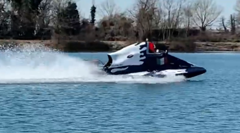 Video: 1st sea trial of DeepSpeed electric hydrojet - Plugboats