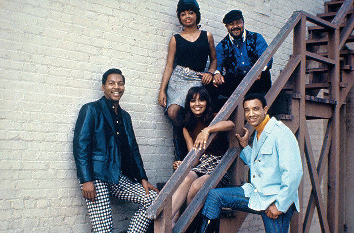 Soul Serenade: The 5th Dimension, "One Less Bell To Answer"