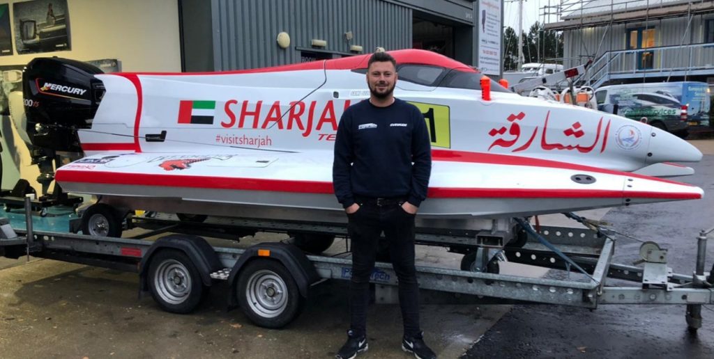 Whittle's BaBa in Sharjah colours ⋆ Powerboat Racing World