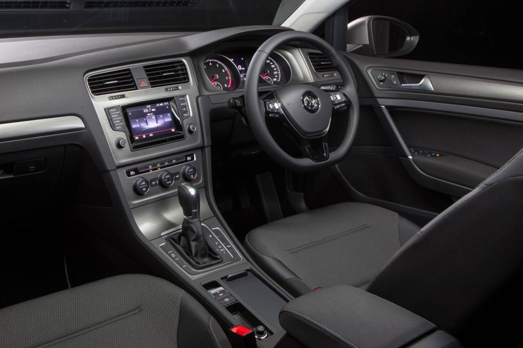2014 Volkswagen Golf Wagon Review | Practical Motoring