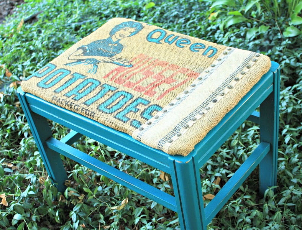 More burlap foot stools and benches. | Robb Restyle