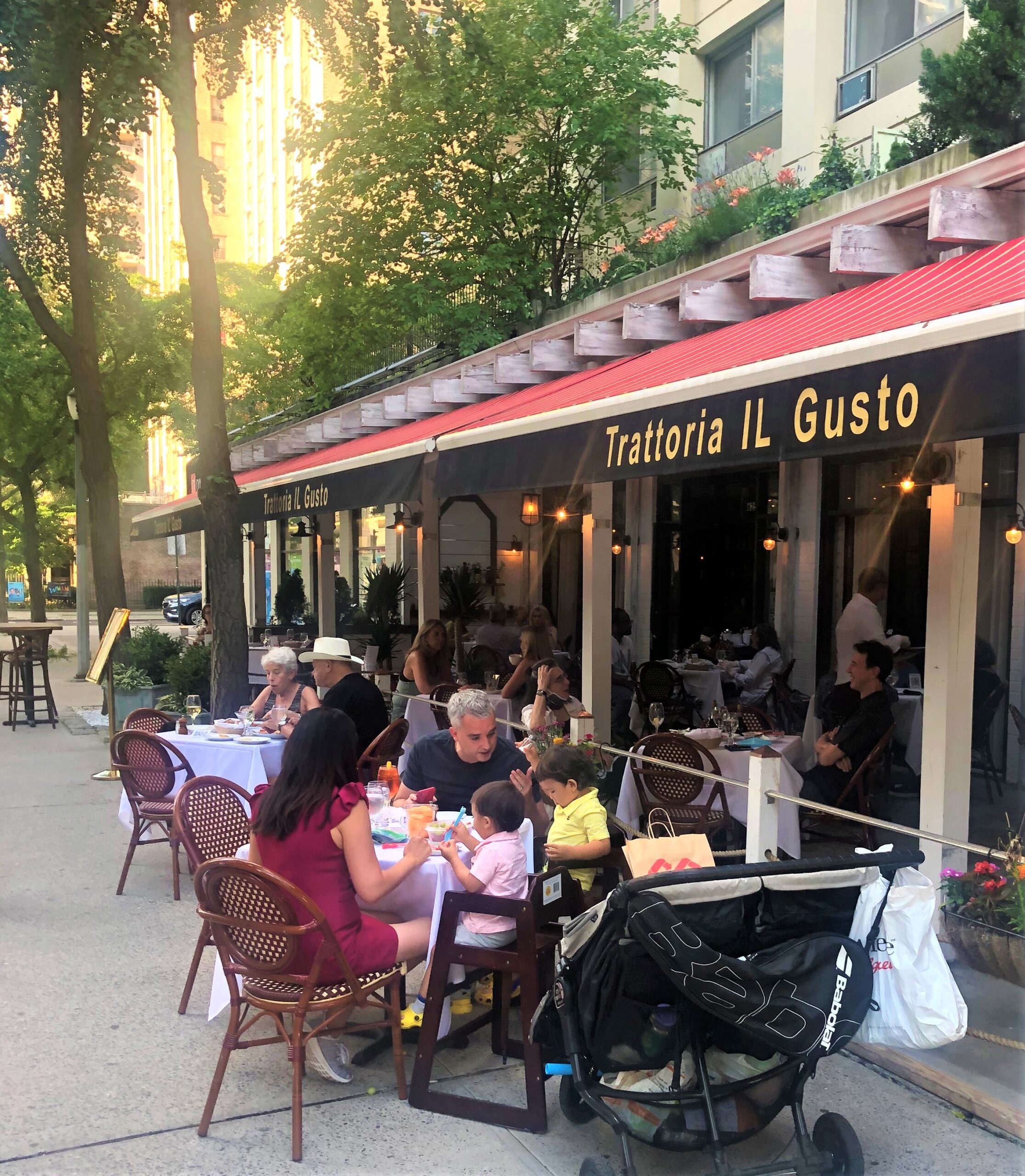 Il Gusto's Instagram, Twitter & Facebook on IDCrawl