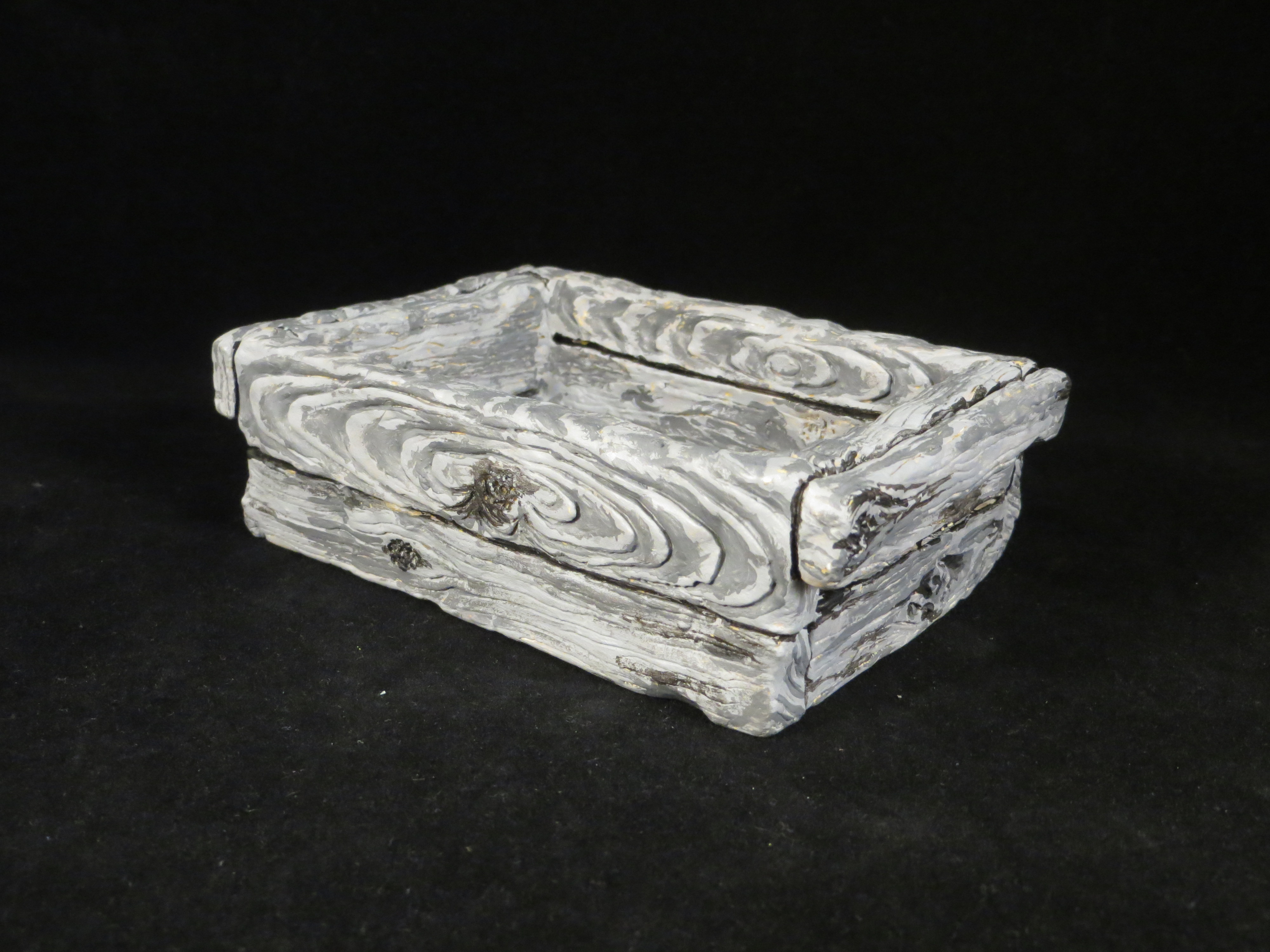 Weathered wooden box – Robert Wu