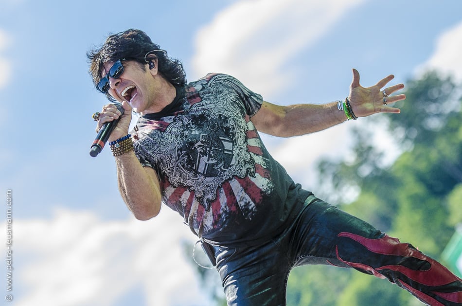 TERRY ILOUS, lead singer of Great White & founder of XYZ to release new ...