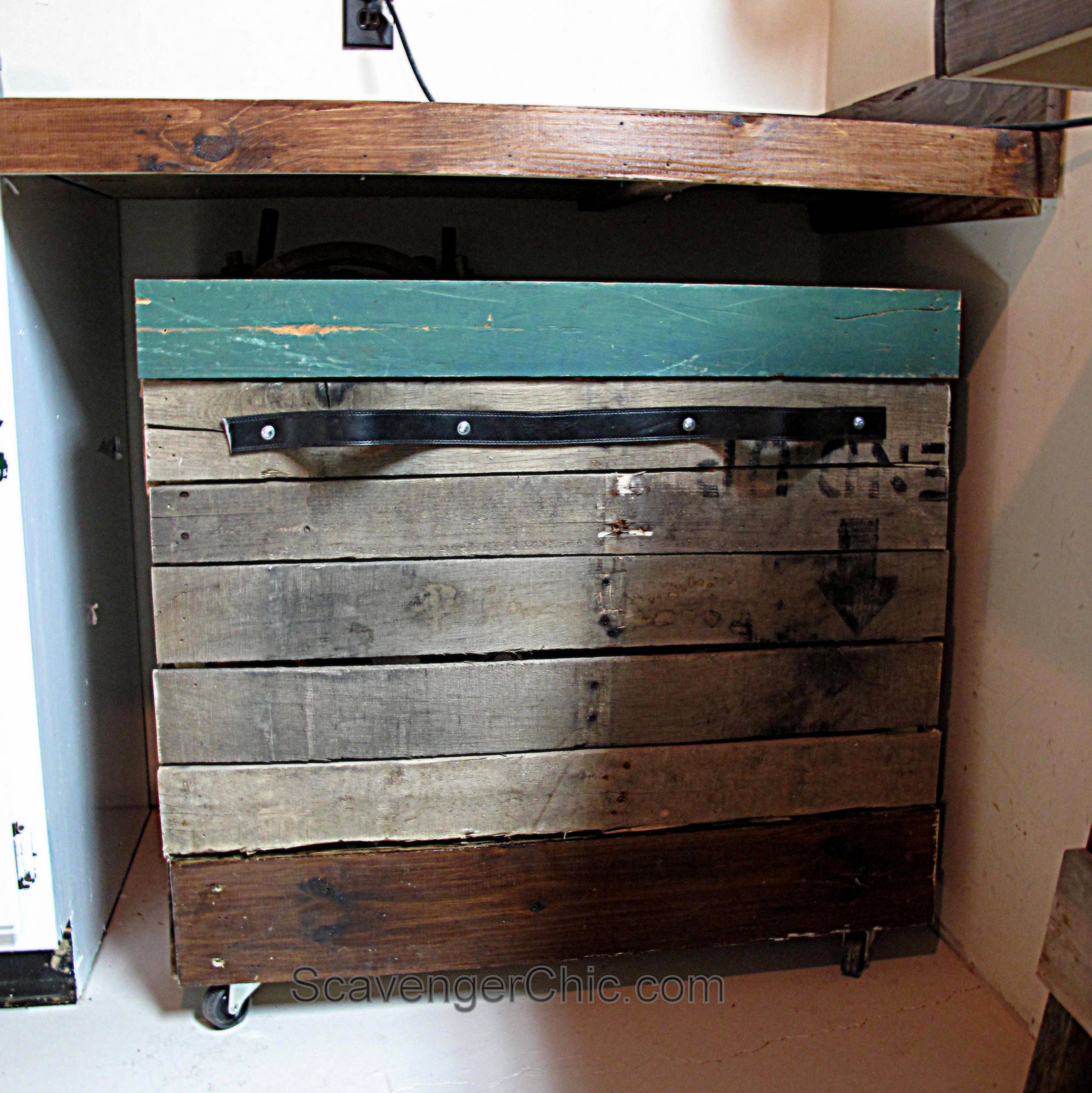 Pallet Wood Rolling Storage Cart - Scavenger Chic