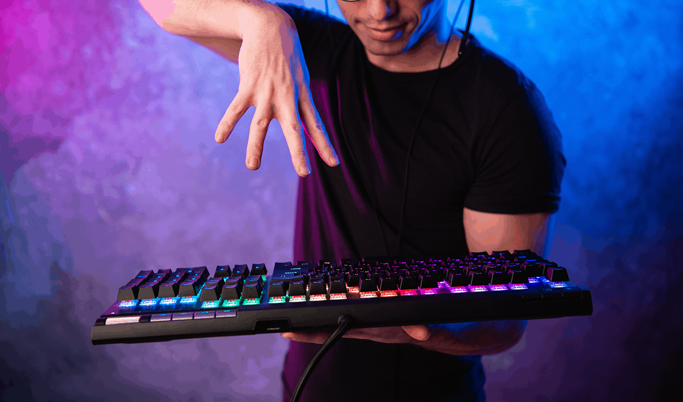 TKL vs 60% vs Full Sized Keyboards, Which is best? - SlurpTech