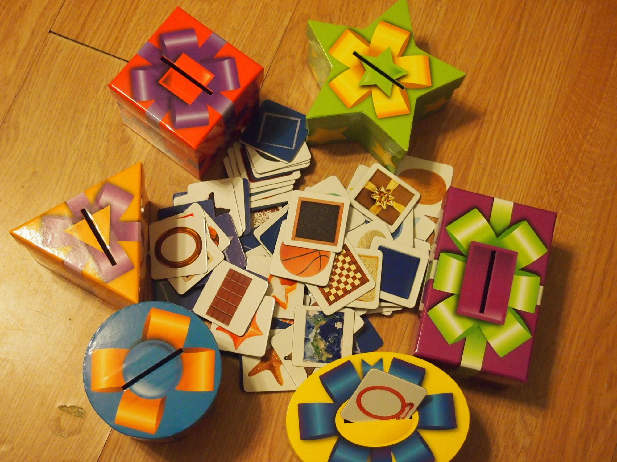 Helping Kids Truly Understand Shapes: Shape Sorting Presents GIVEAWAY!!