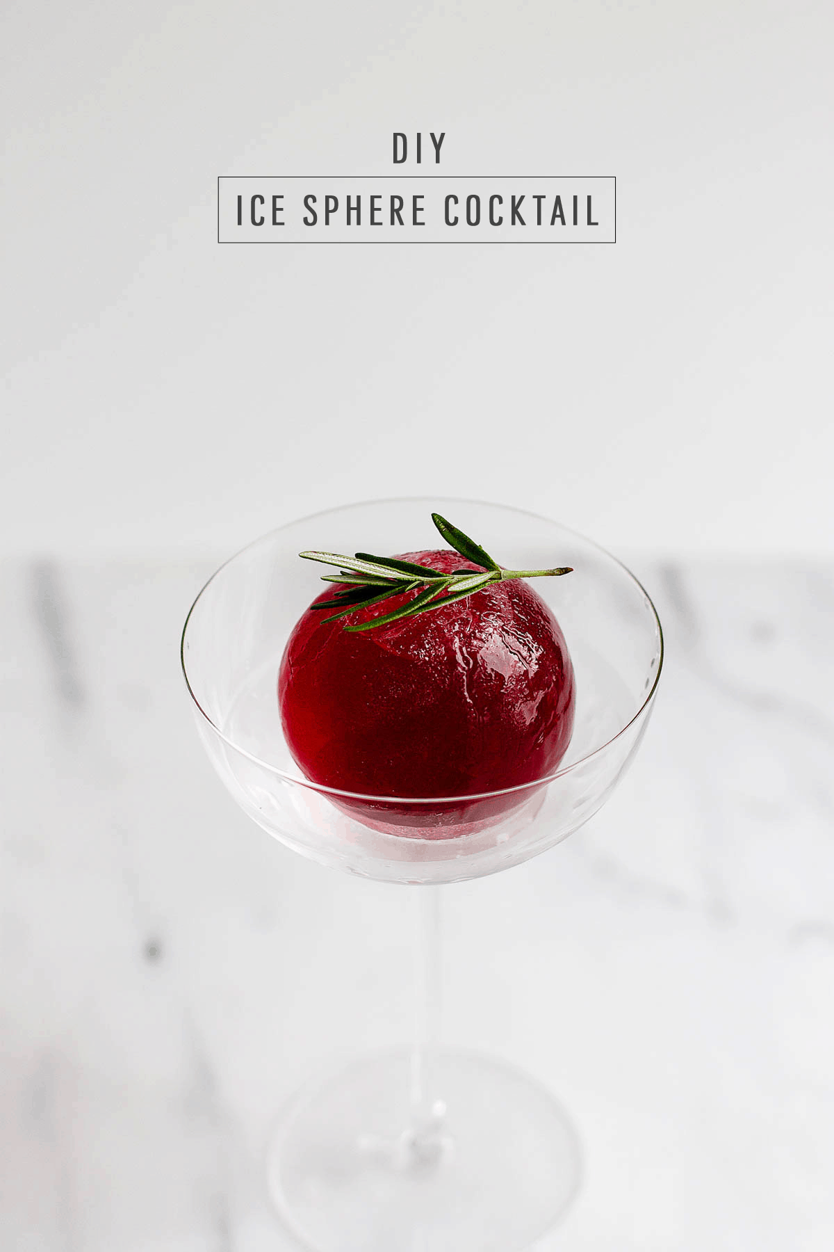 Whiskey Ice Sphere Cocktail Recipe That Will Surely Impress Your Guests ...