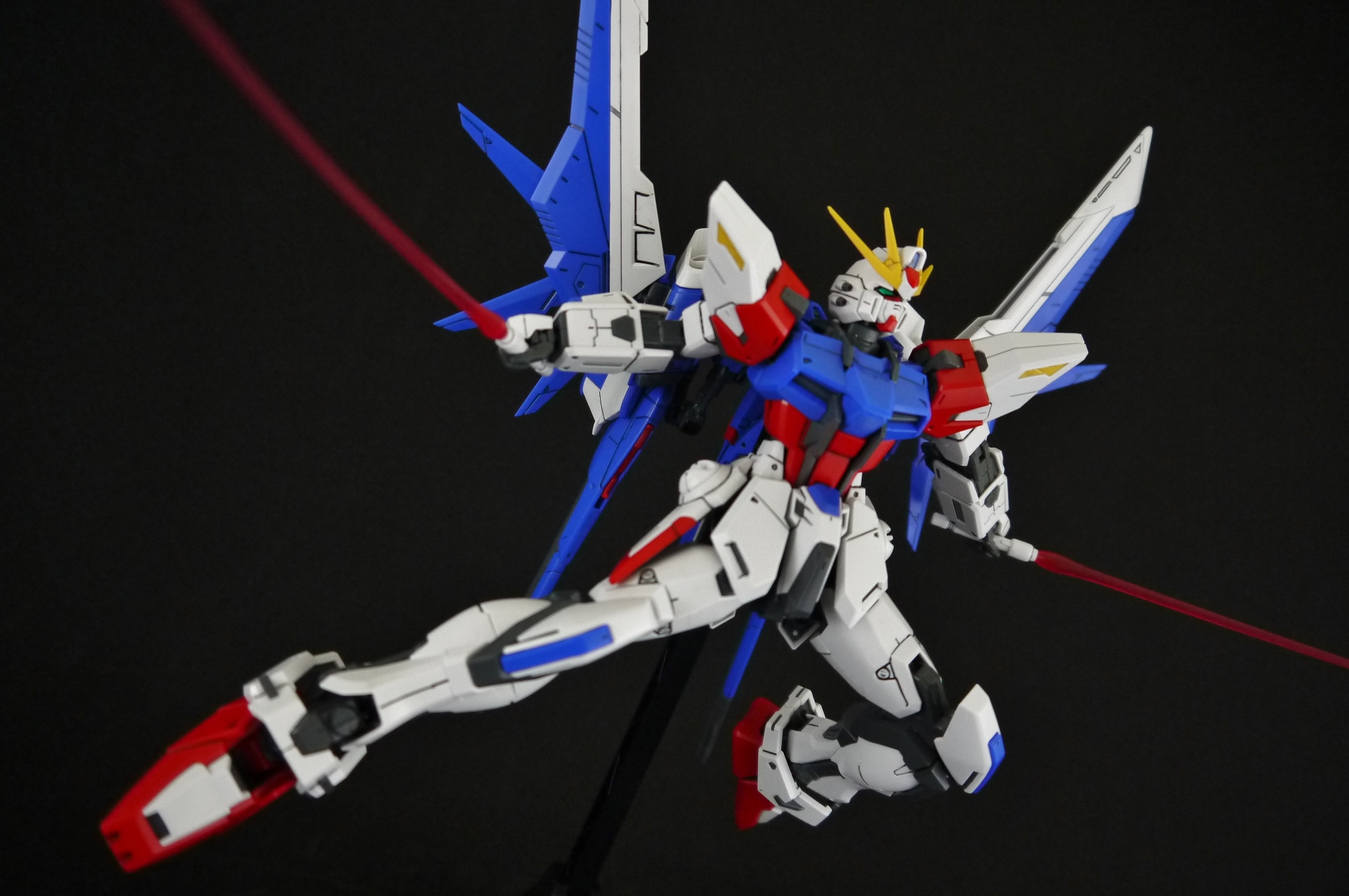 MG Build Strike Gundam Full Package – Supar Robo