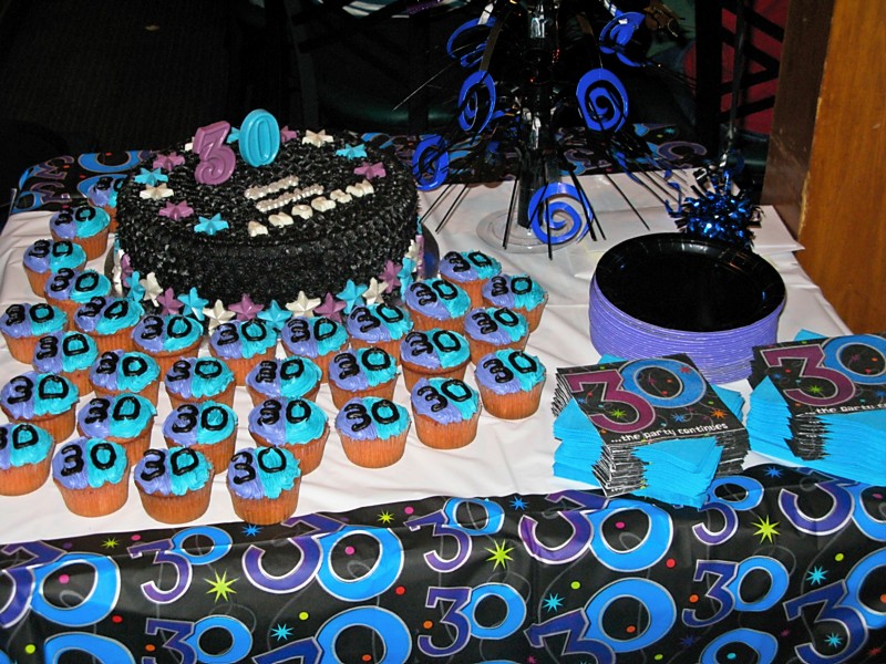 30th Birthday Cake and Cupcakes | Super Sweet Tooth