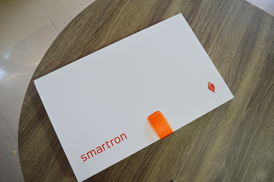 Smartron tBook Unboxing and First Impression - Tech Raman
