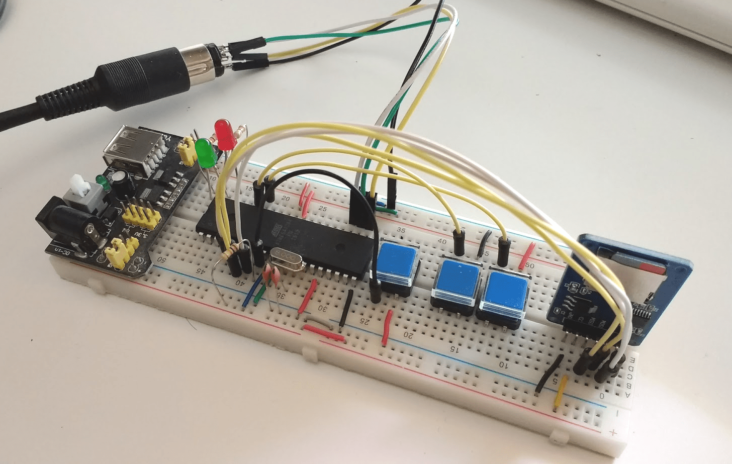 Montando un SD2IEC – Retro Parla