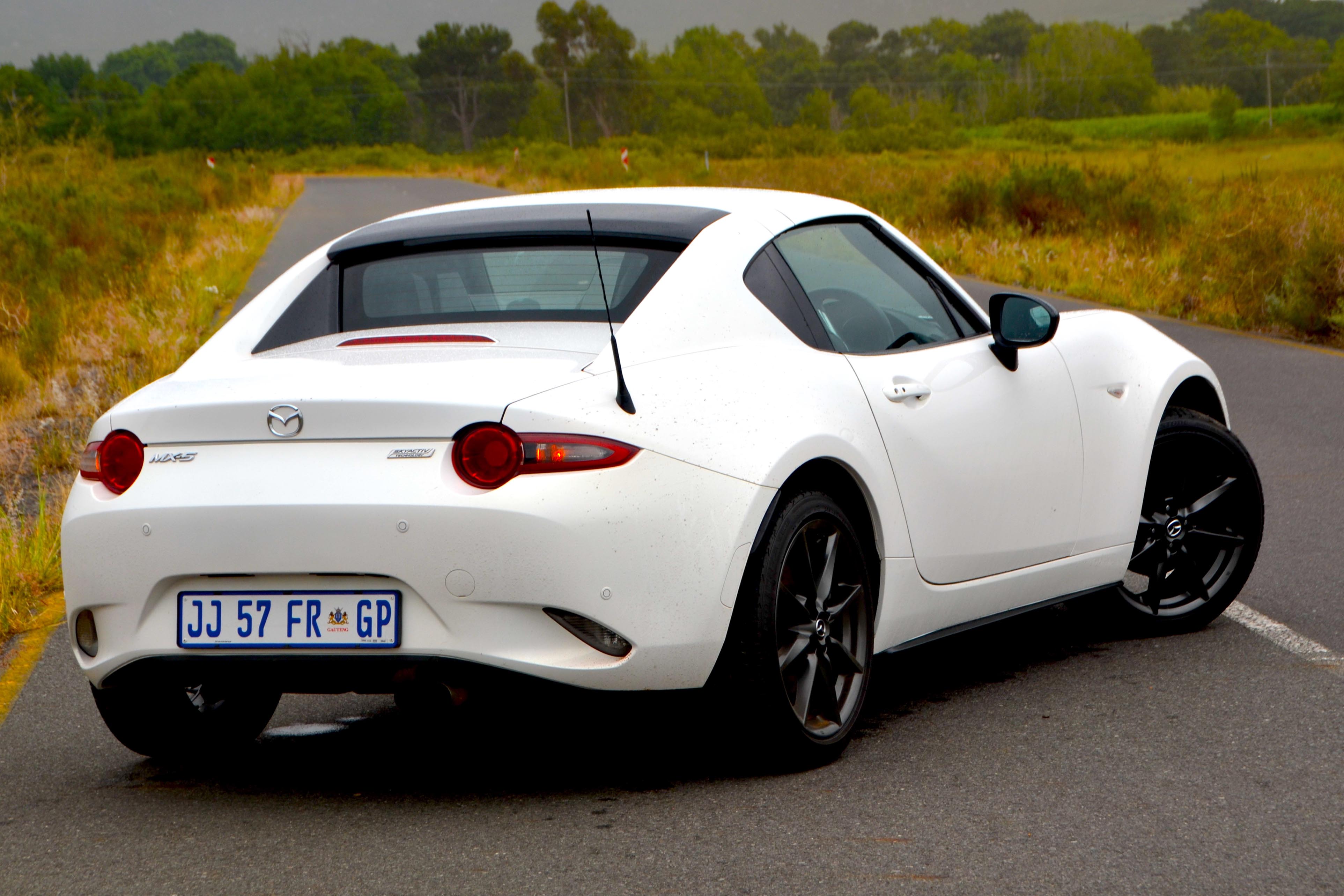 MIATA MAGIC — WE ROAD TEST MX-5 RF - Auto.