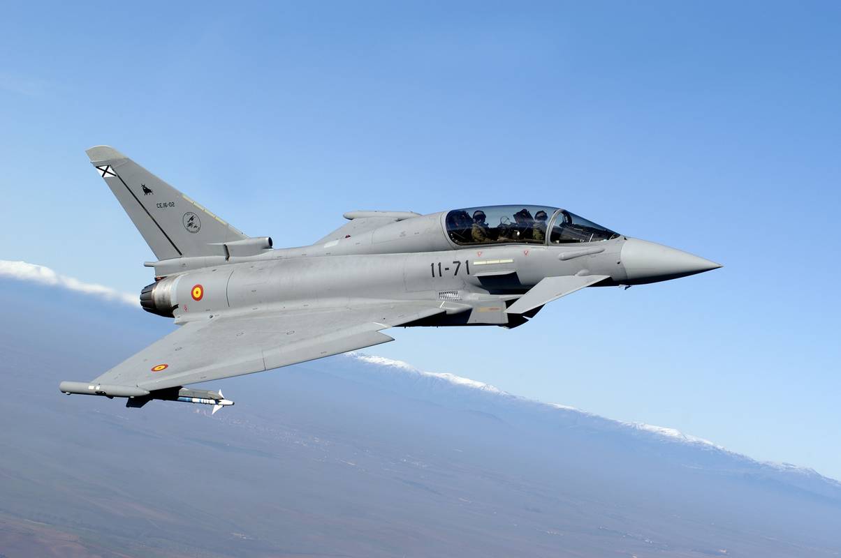 Spain to defer the delivery and purchase of 12 Typhoon fighter planes ...