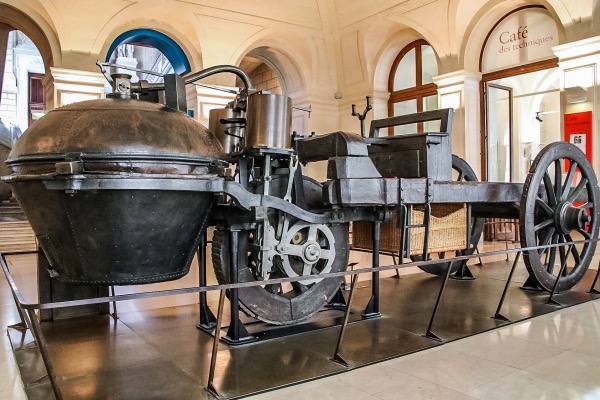 Cugnot's steam wagon - The Fog Watch