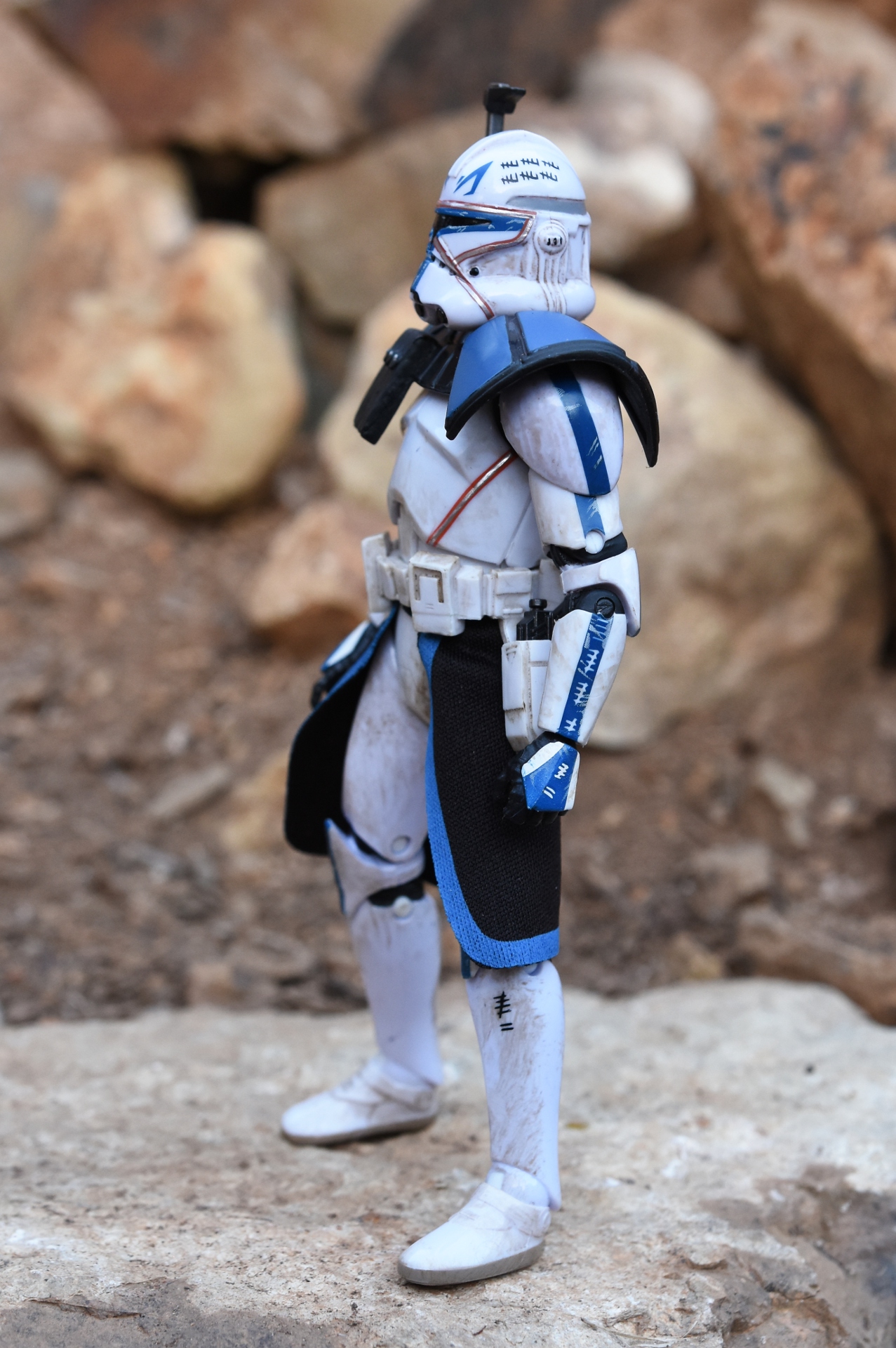 Hasbro: Black Series Captain Rex – Fwoosh