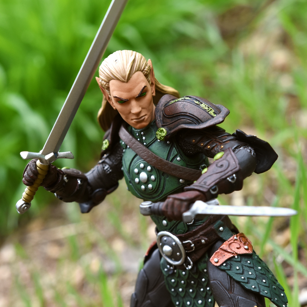Four Horsemen Studios: Mythic Legions Advent of Decay Elf Ranger