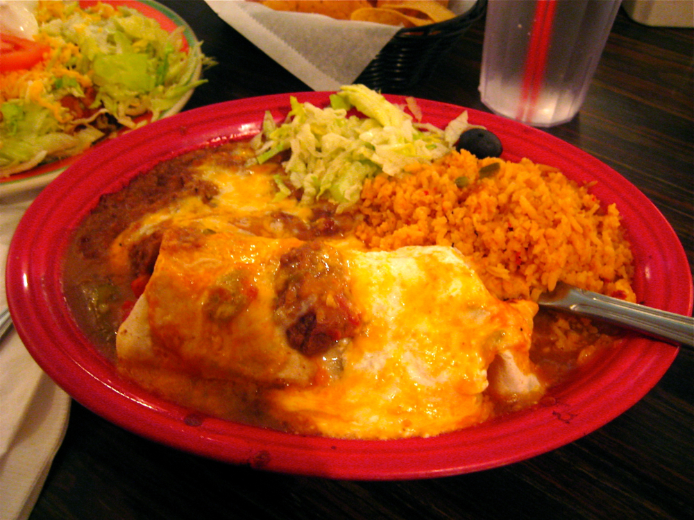 Luncheon and Loungin’ at La Paloma | The LA Beat