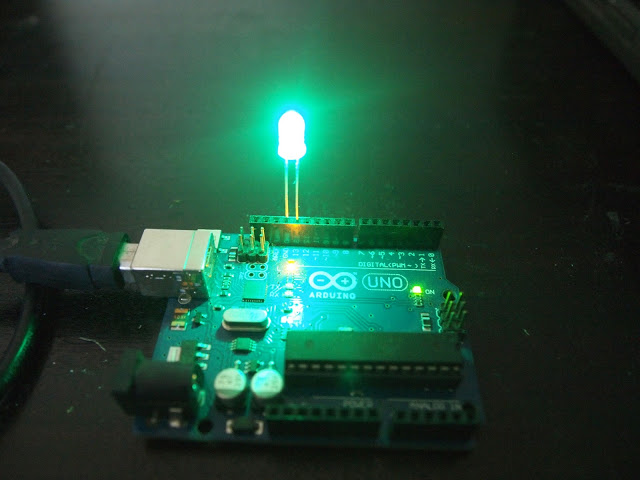 A First Sketch in Arduino – THE OKELO