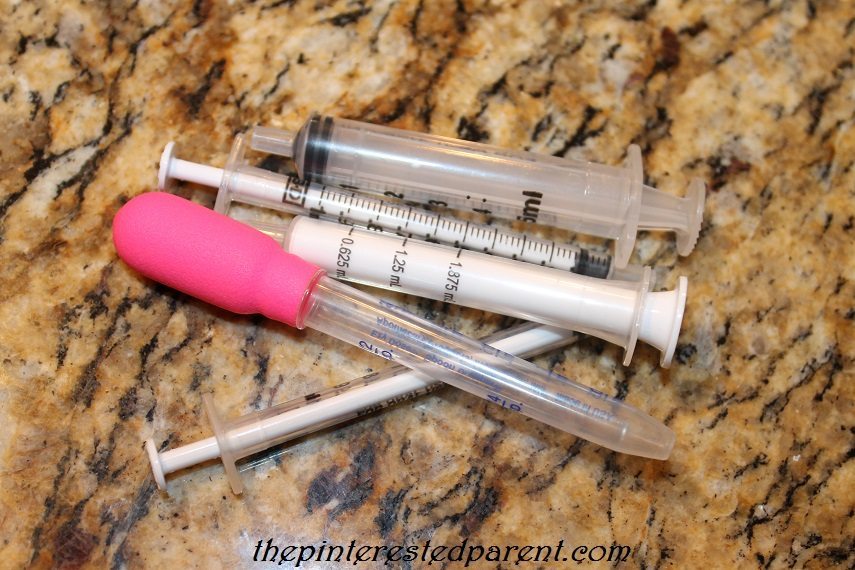 Painting With Droppers – The Pinterested Parent