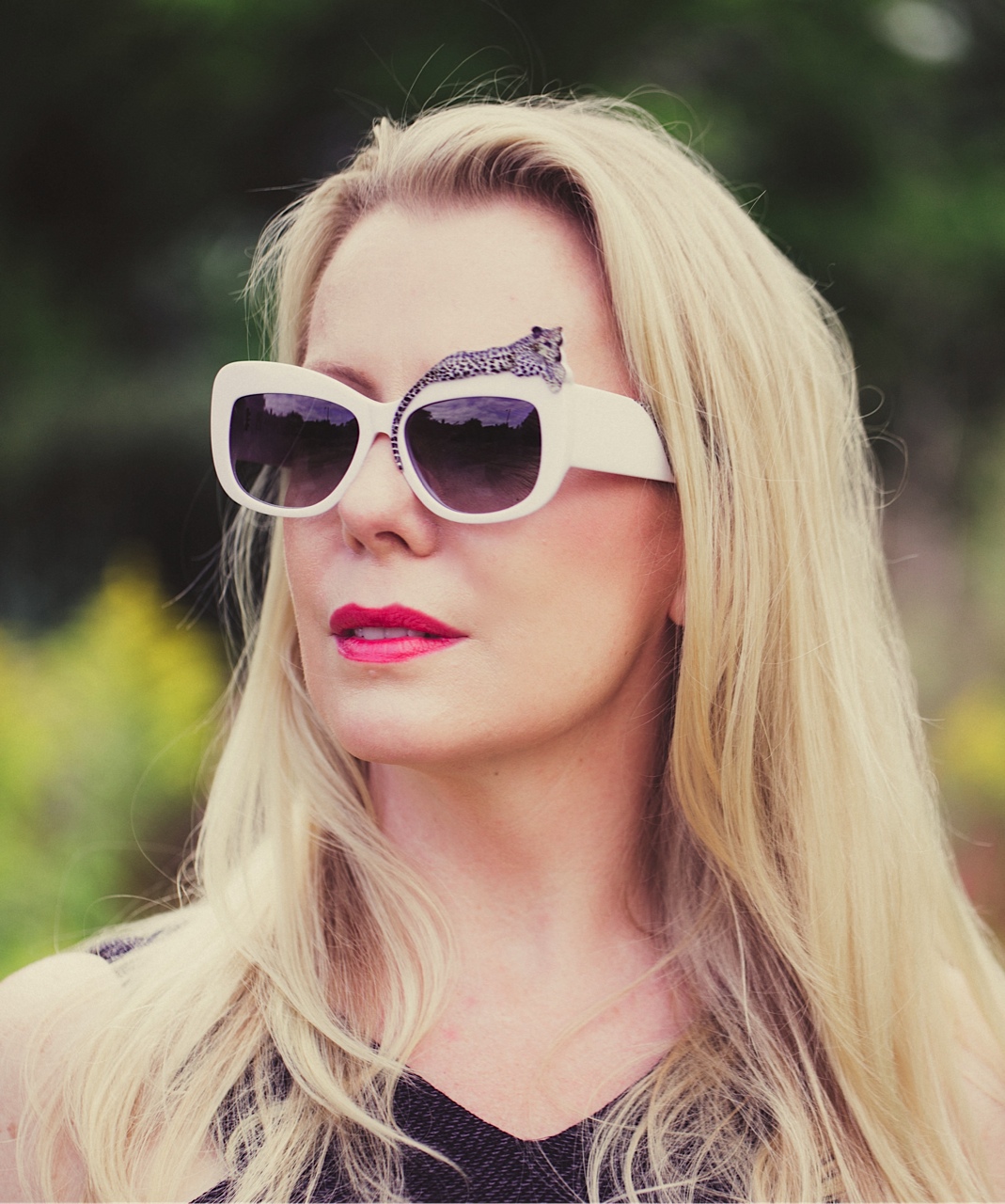 You Need to Know About: Anna-Karin Karlsson - The Sequinist