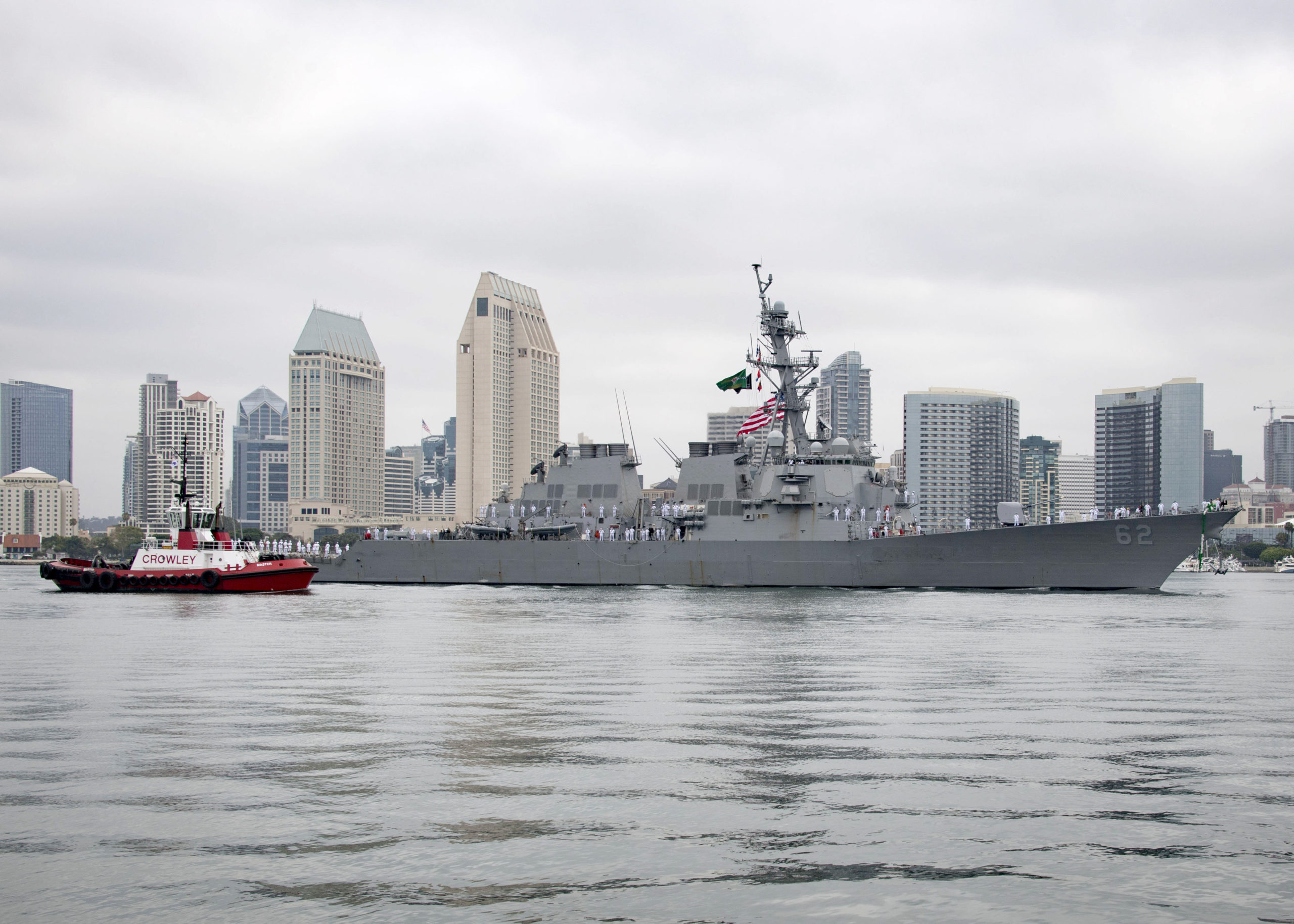 USS Fitzgerald Comes 'Back to the Fleet' as Destroyer Returns to San ...