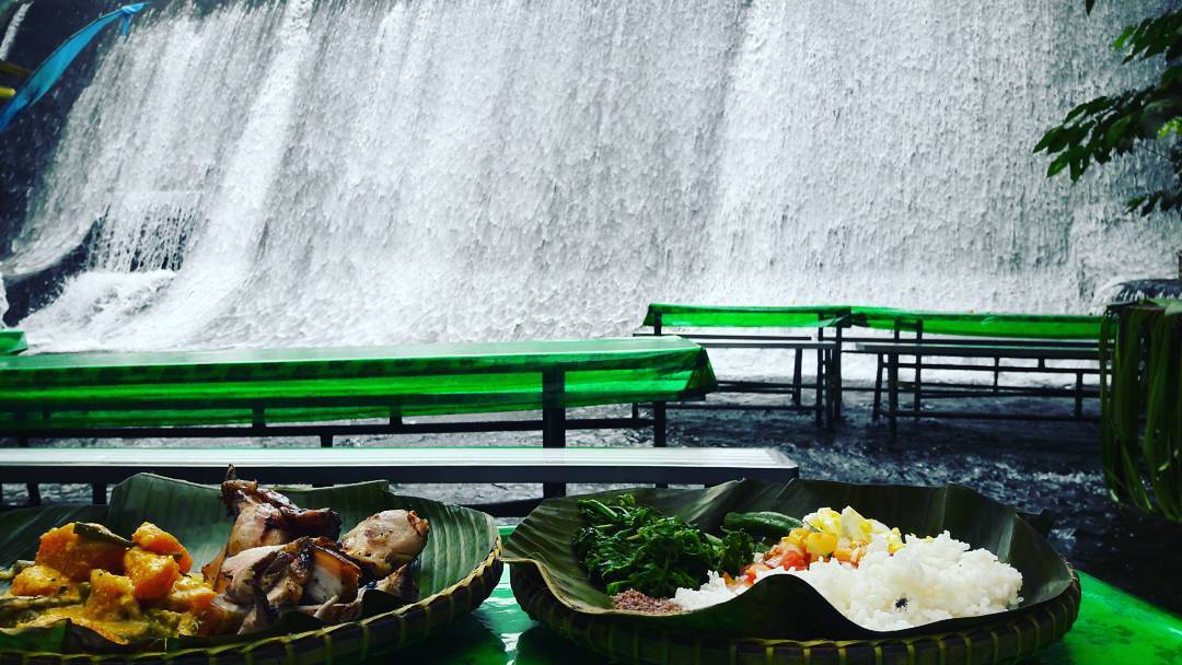 Labassin Waterfall Restaurant - Unusual Places
