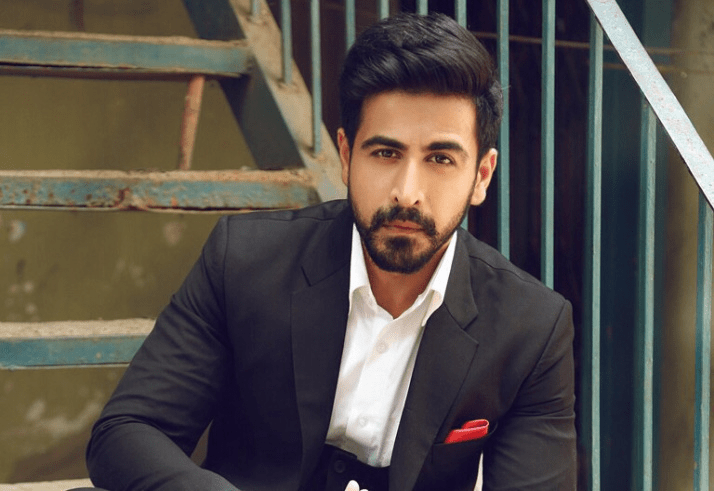 So, Cute! Dishank Celebrates Valentine’s Day With Someone So Special ...