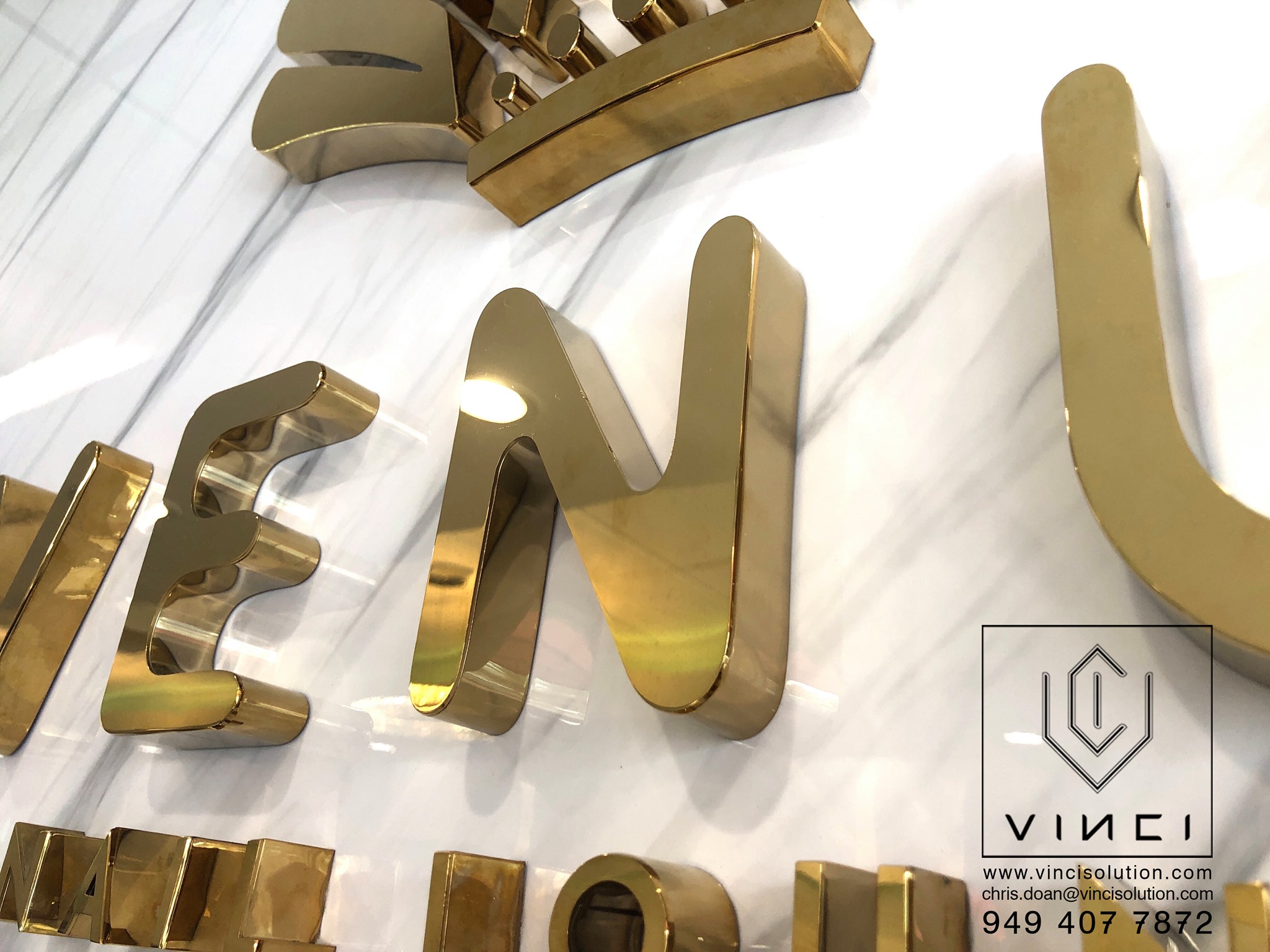 STAINLESS STEEL LOGO (FREE LOGO DESIGN) - VINCI SOLUTION INC