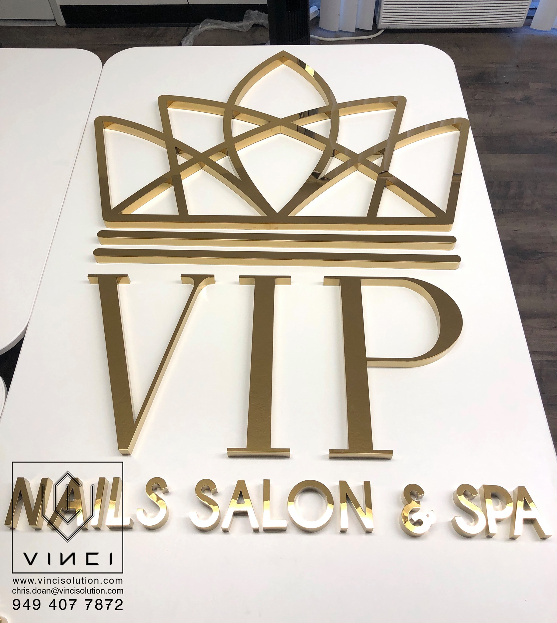 STAINLESS STEEL LOGO (FREE LOGO DESIGN) - VINCI SOLUTION INC