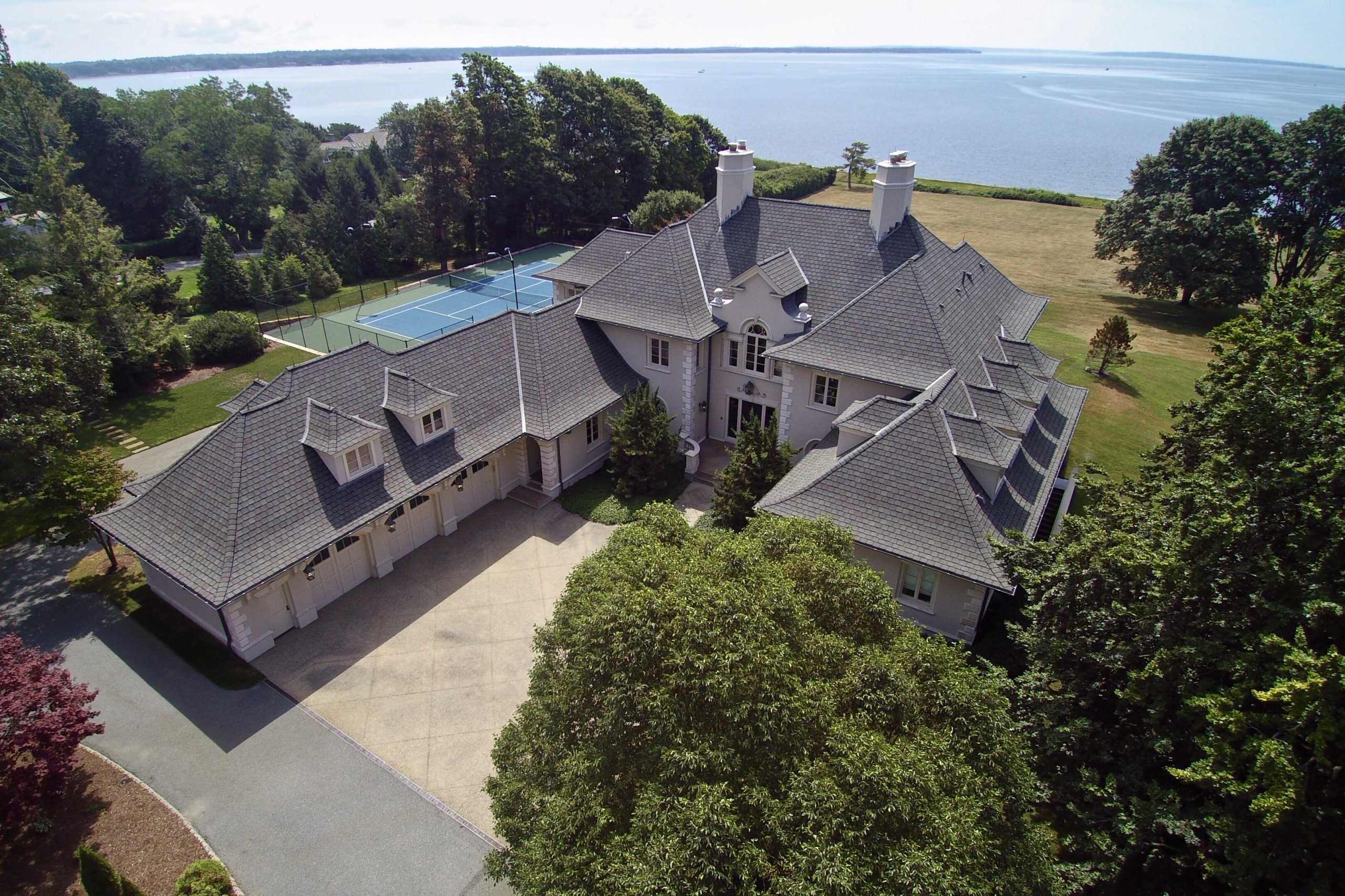 Barrington home built by golfer Brad Faxon sells for more than $4.5 ...