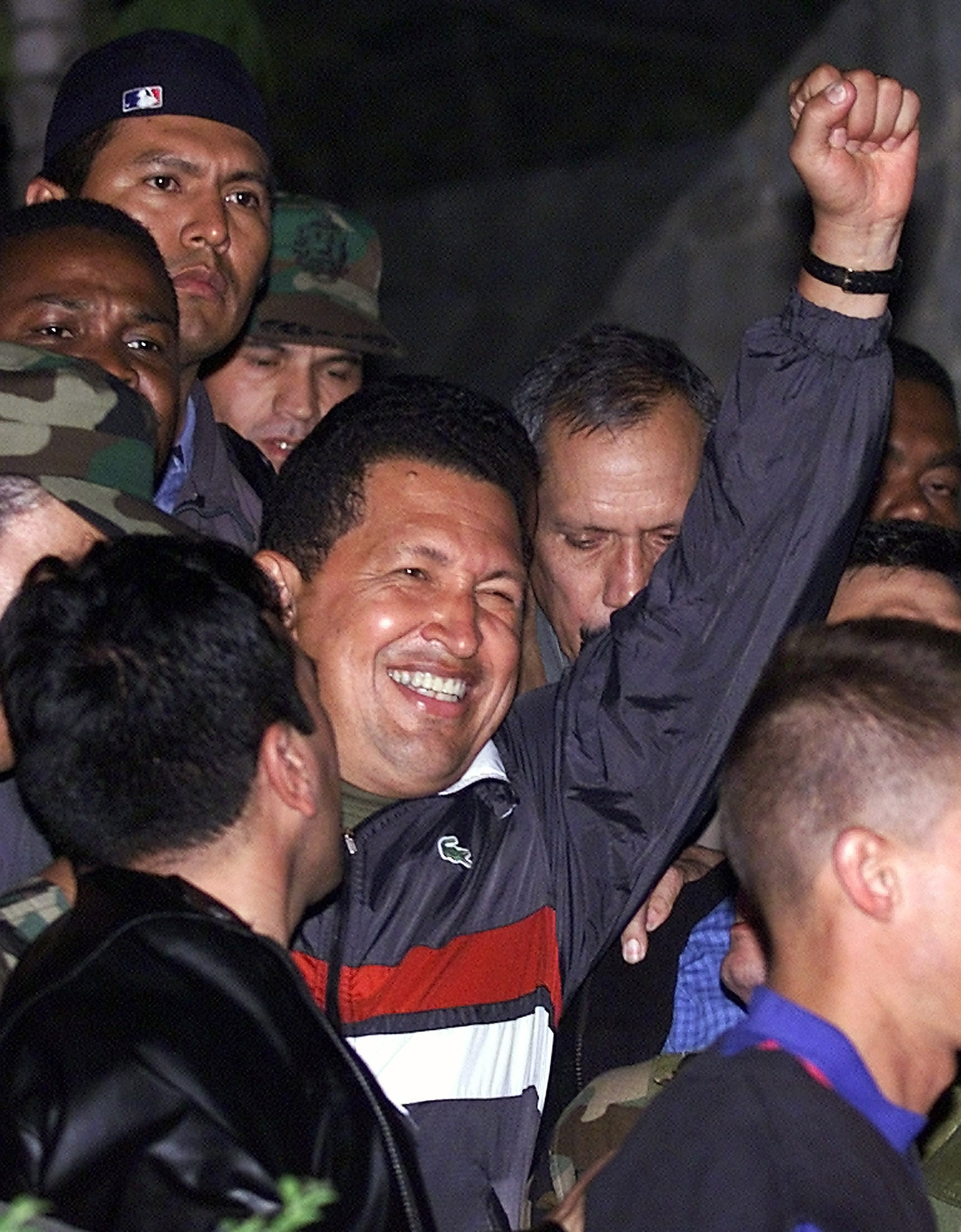 PRESIDENT CHAVEZ RETURNS TO THE PRESIDENTIAL PALACE IN CARACAS.
