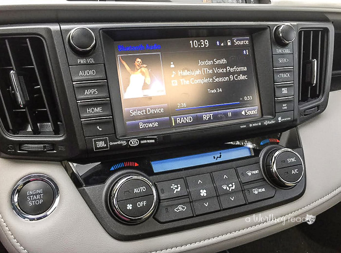 Review of the 2017 Toyota RAV4 Hybrid XLE