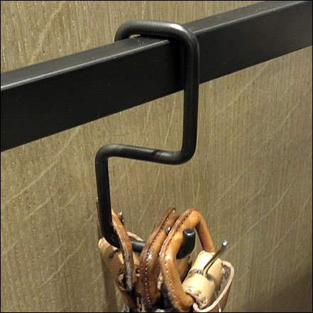 All Wire Rack-end S-Hook With A Twist – Fixtures Close Up