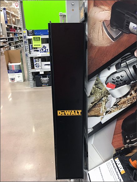 Bottom-Mount Pallet Rack Label Holder – Fixtures Close Up