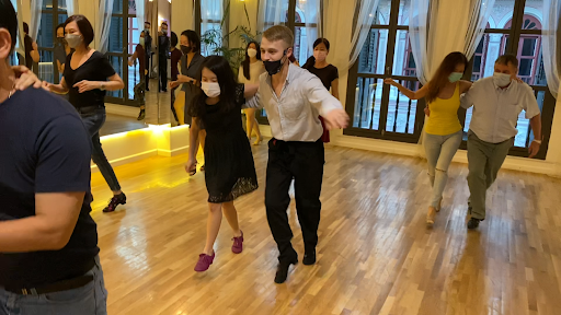 What to Expect With Dance Lessons for Beginners?