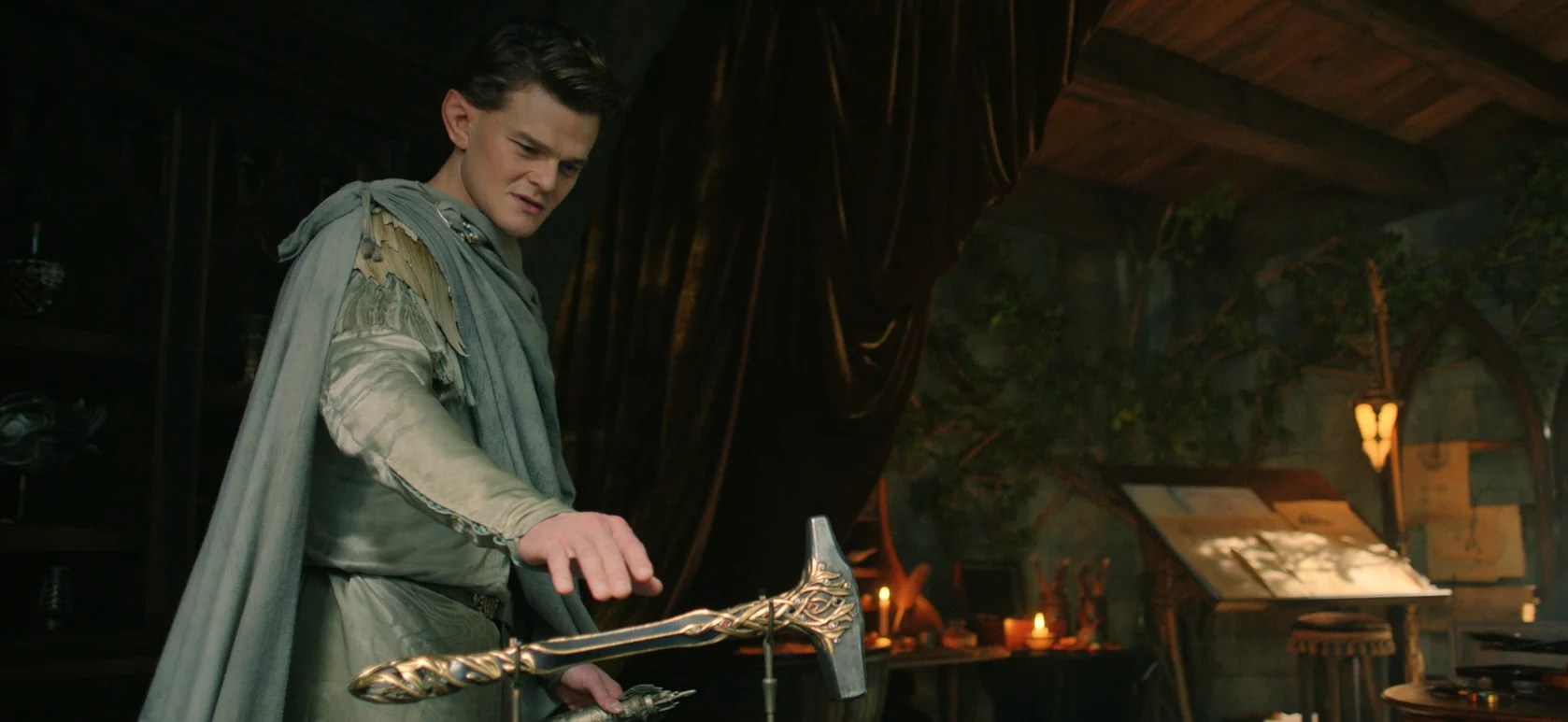 Rings of Power Elrond actor surprised how 'treacherous' First Age elves ...