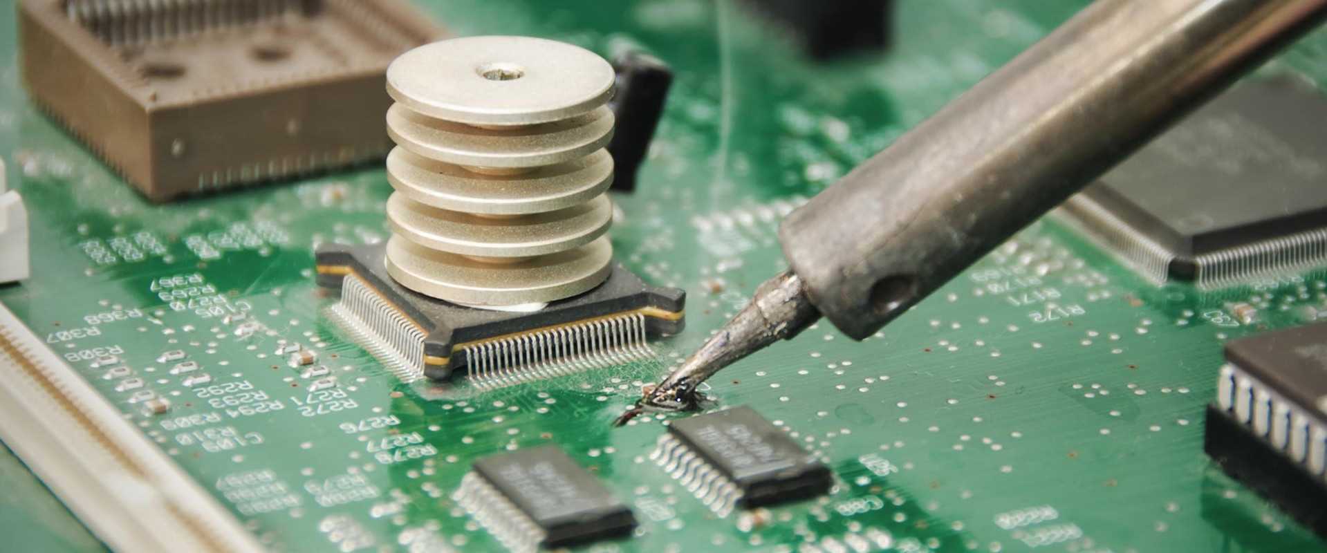 What Soldering Iron For Circuit Boards