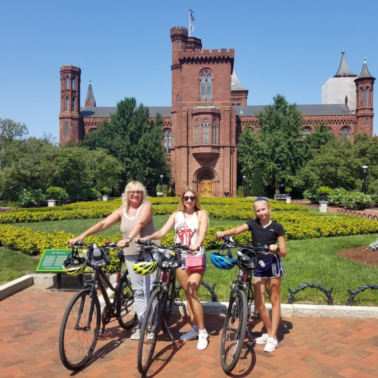 Private Bike Tours for Large Groups | Unlimited Biking