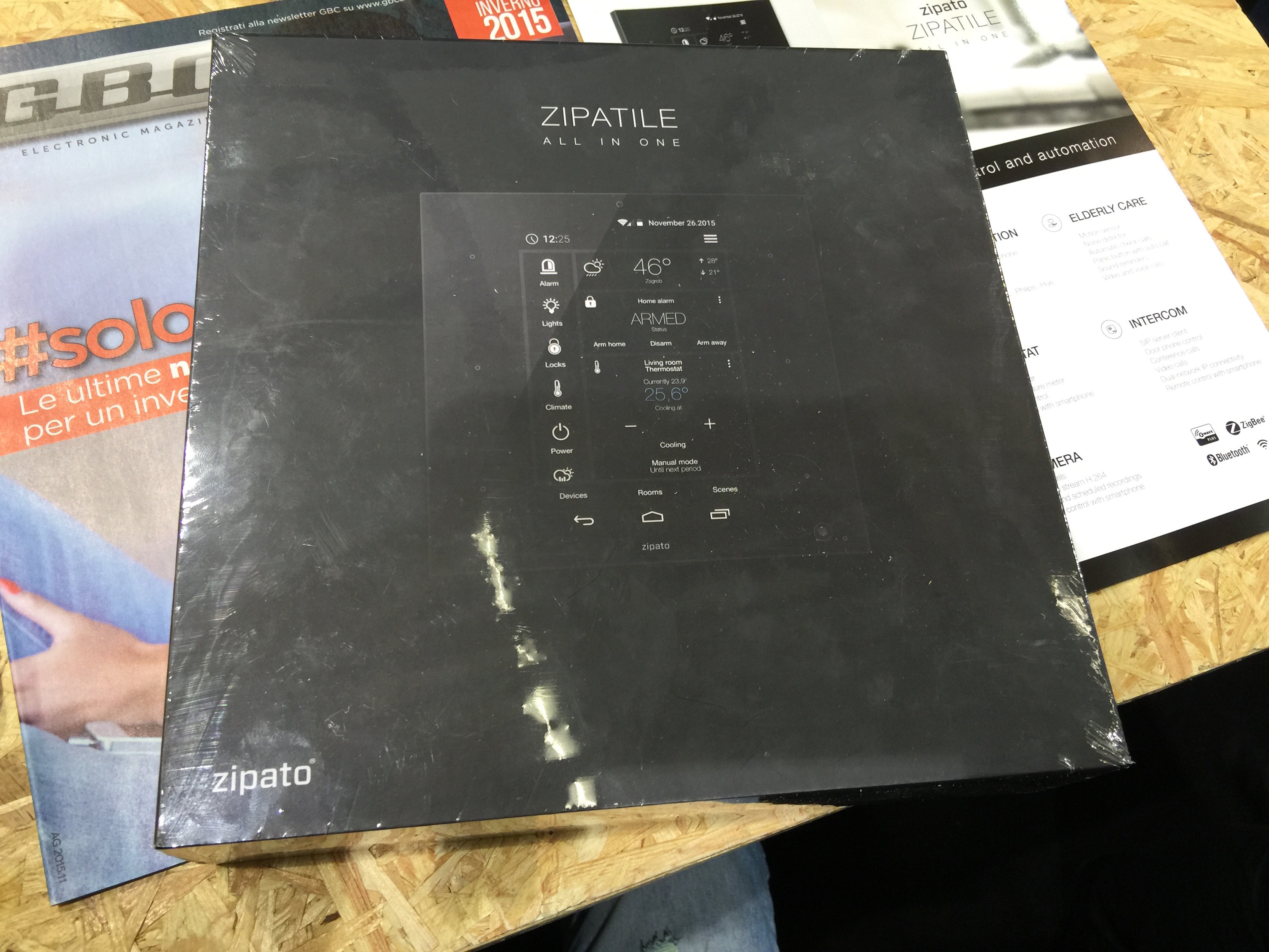 ZipaTile News von der Light & Building - Die Zipabox